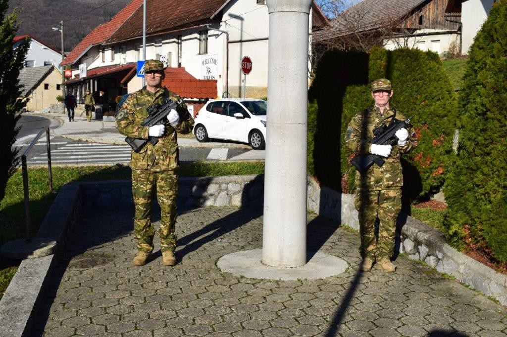 PVD Sever Dolenjska in Bela krajina - 14.01.2023 PO NOVOLETNI POHOD NA SUHOR PRI METLIKI